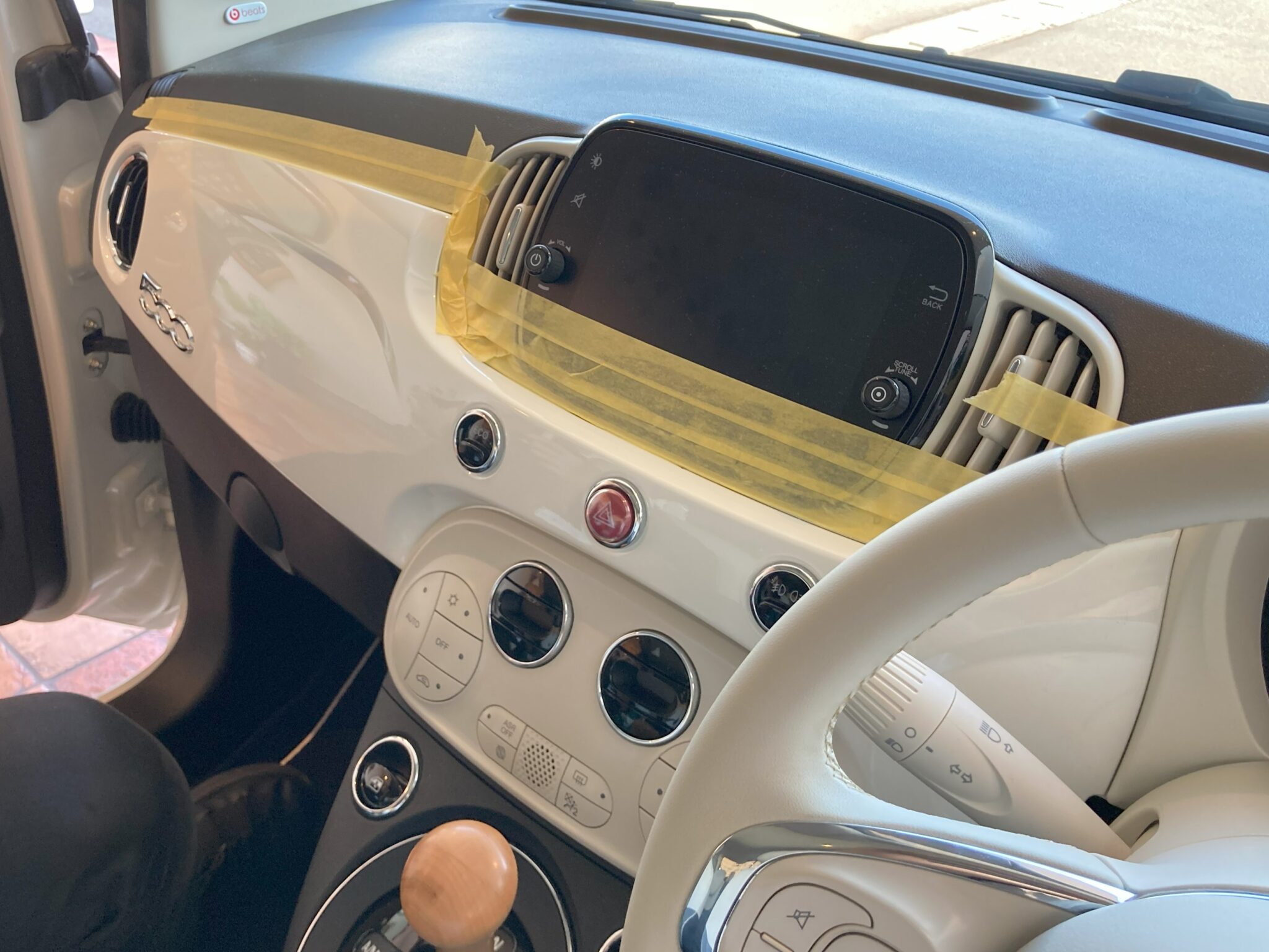 ダッシュボードパネルの交換。 | BLOG | Car PICCOLO by AUTOSPEC